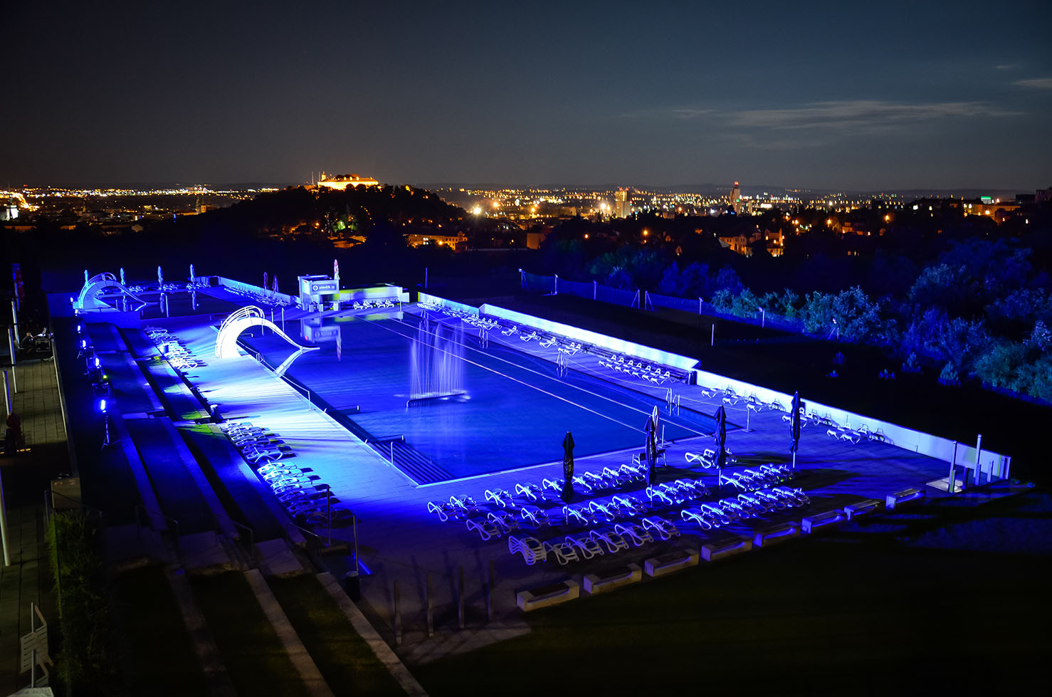 Měsíční noc na Kraví hoře | Sportovní a rekreační areál Kraví hora